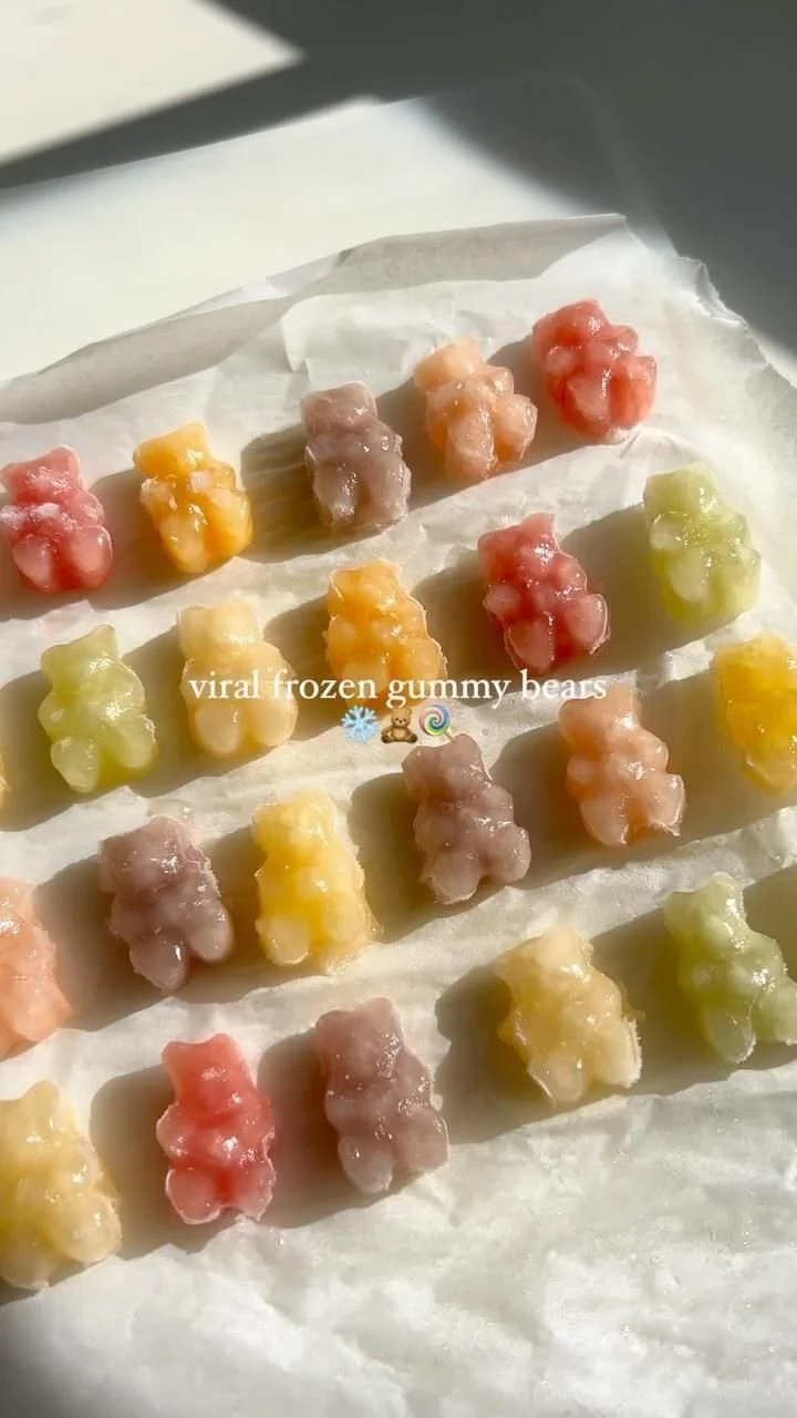 Frozen Gummy Bears Float