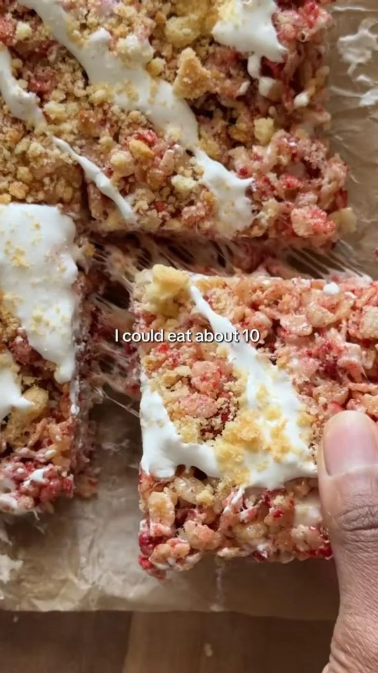 Strawberry Shortcake Rice Krispie Treats